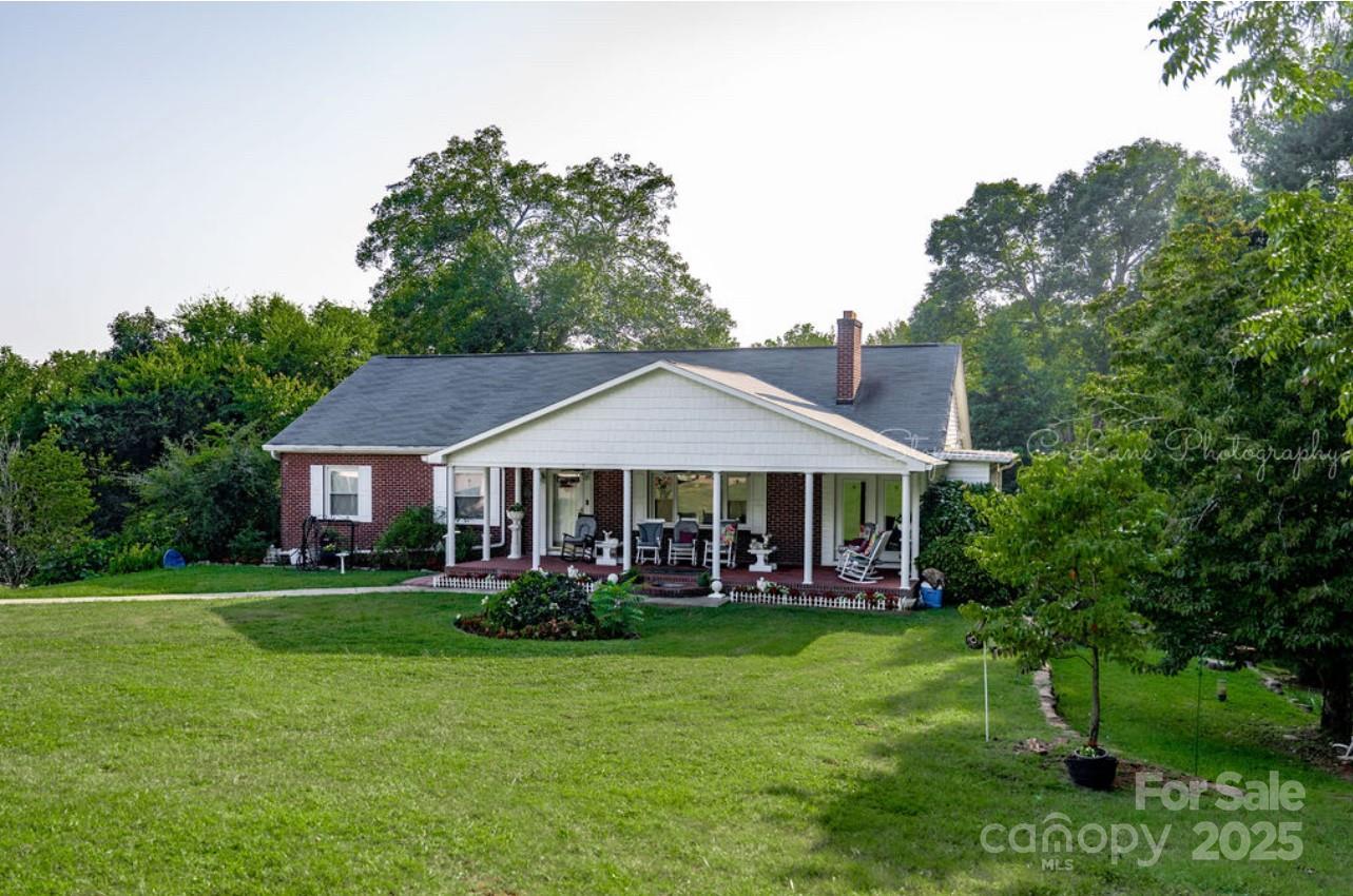 3021 Davis Park Rd, Gastonia, NC 28052 | MLS# 4178974 | Houzeo