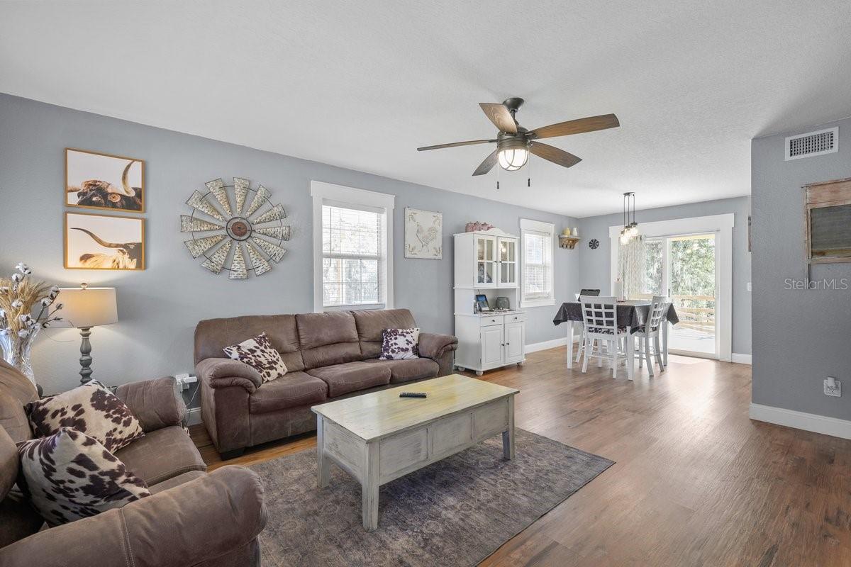 240 Whirlwind Loop, Hawthorne, FL 32640 | MLS# GC536833 | Houzeo